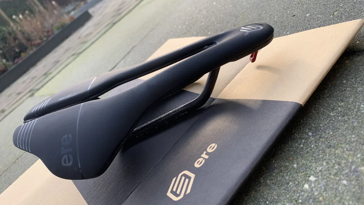 Dames review: Ere Genus CC Pro zadel