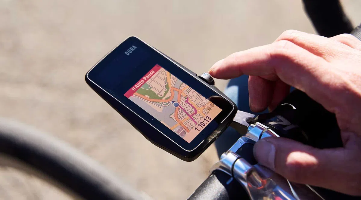 Review: Coros Dura Solar GPS fietsomputer