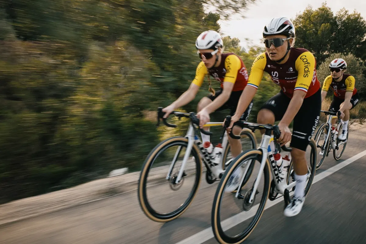 look verlengt samenwerking team cofidis