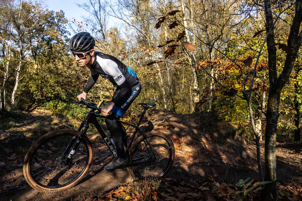 MTB Trail tribute stem op favoriete MTB-route